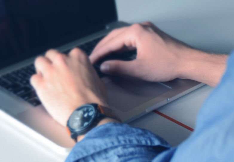 ¿Cómo se si estoy reportado en datacredito? Escuela de Privacidad